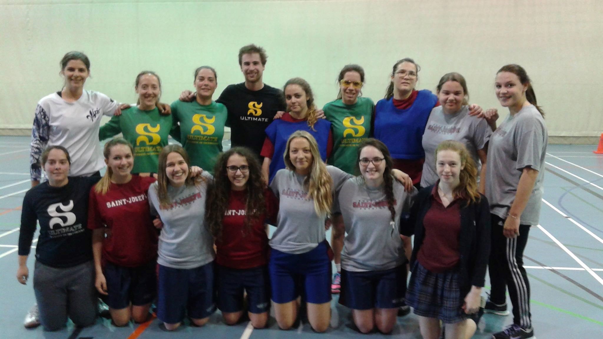 Ultimate frisbee féminin - École secondaire Saint-Joseph