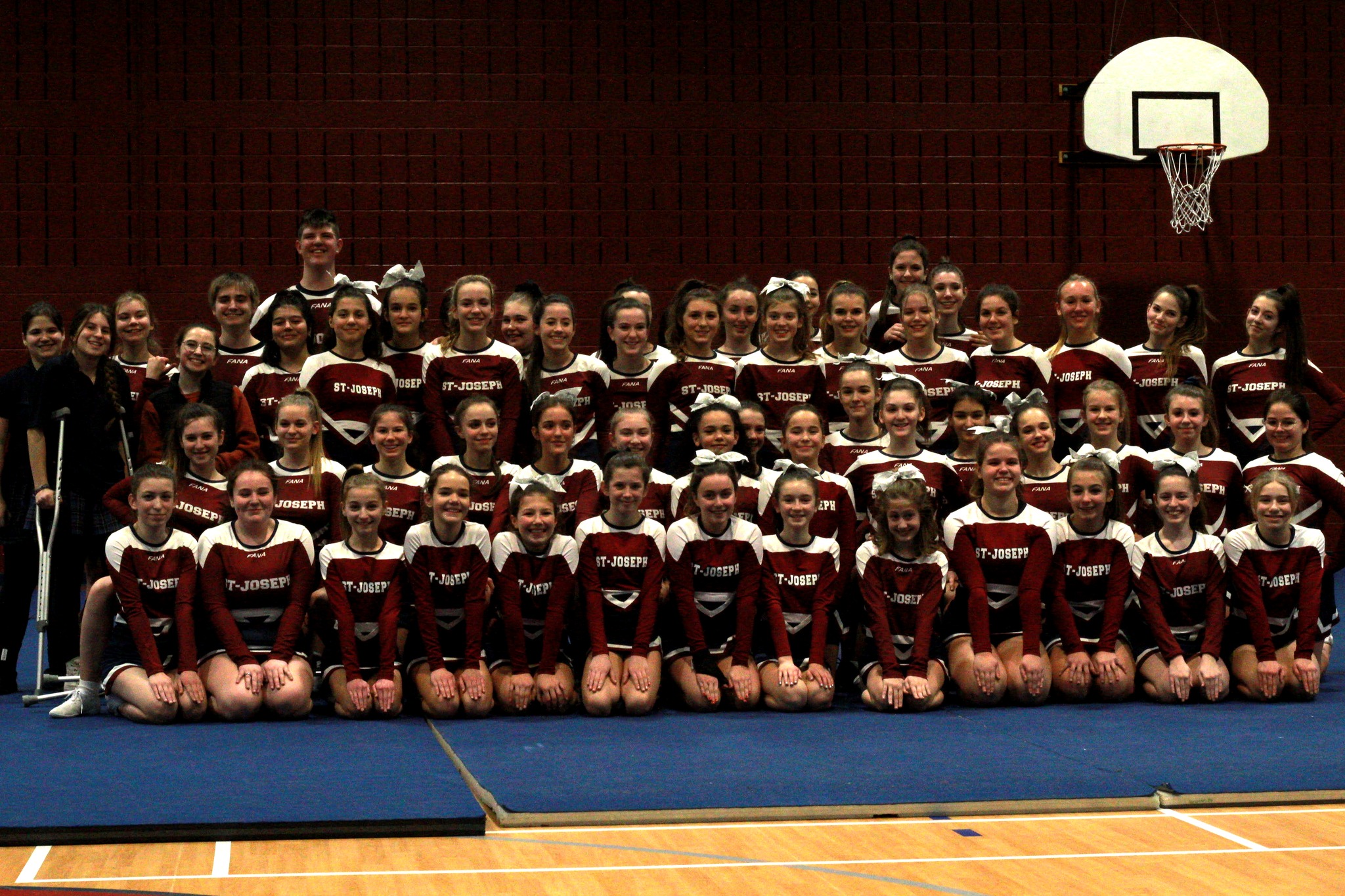 Spectacle de Noël de cheerleading - École secondaire Saint-Joseph